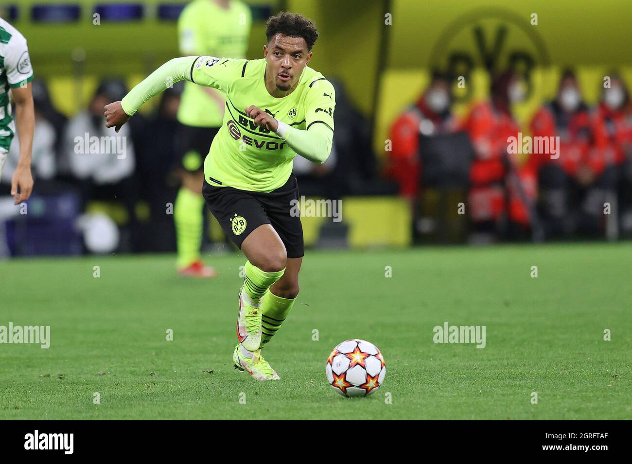 Dortmund, Deutschland. 28th Sep, 2021. firo: 28.09.2021, Fuvuball, UEFA ...