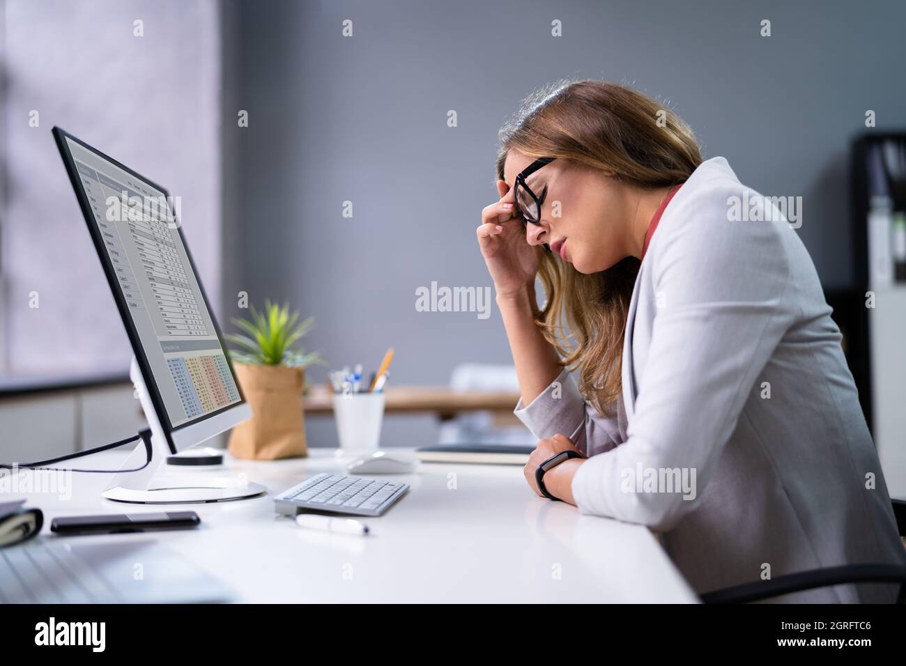 Stressed Upset Business Woman. Bored Worry Businesswoman Stock Photo ...