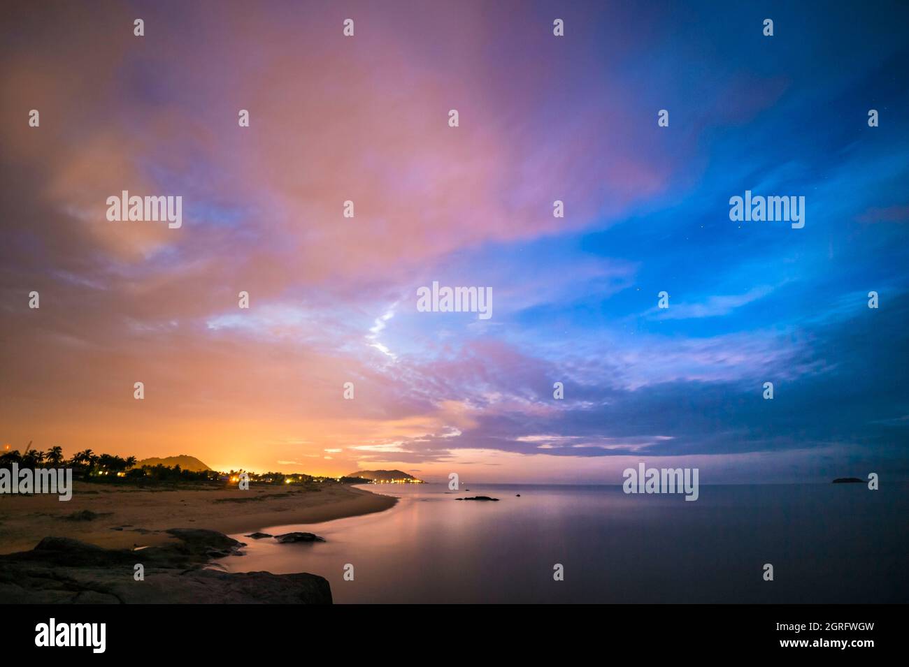 France, French Guiana, Rémire-Montjoly, Rémire-Montjoly beach, take-off ...