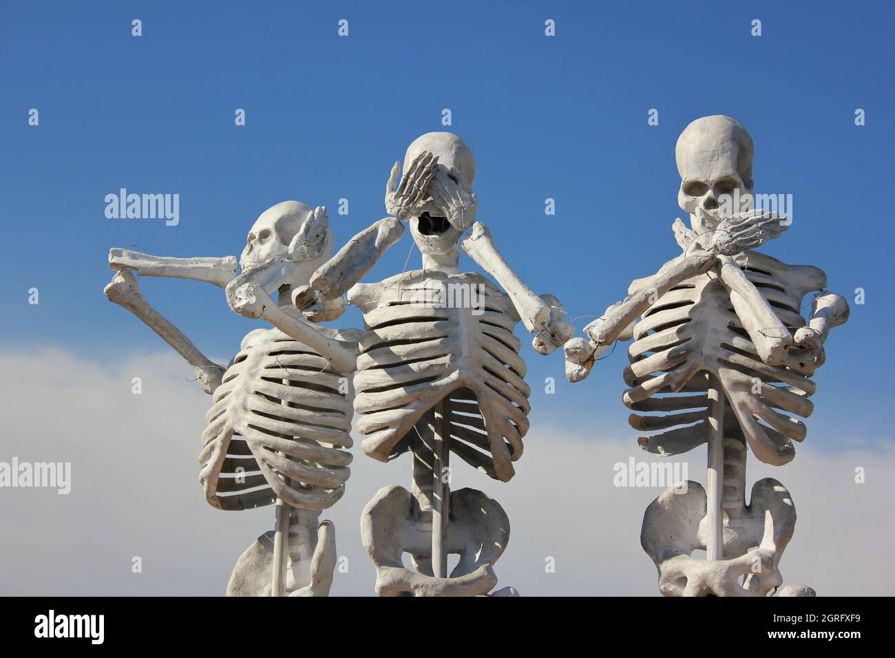 Say no evil hi-res stock photography and images - Alamy