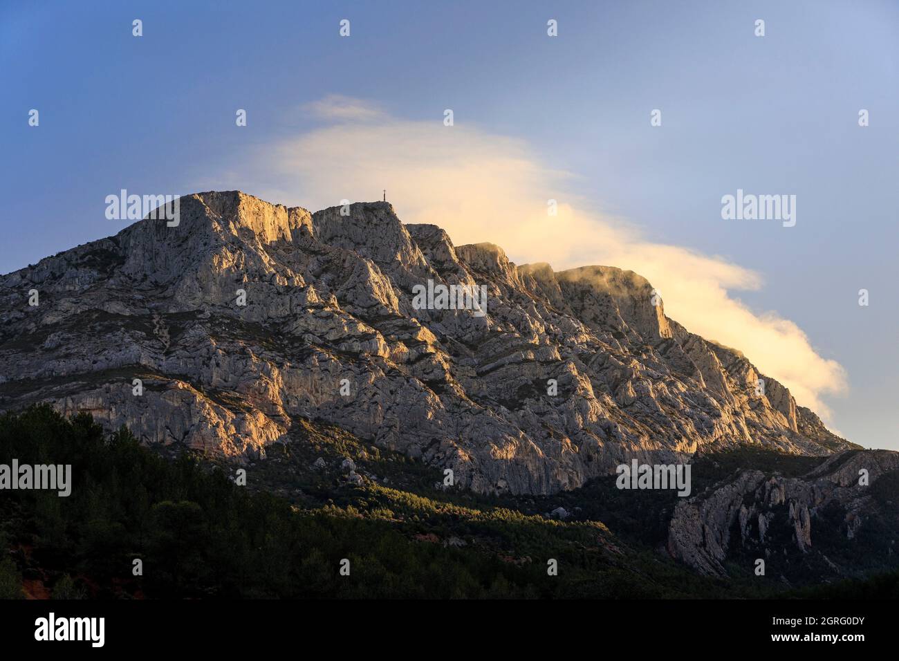 Cross of provence hi-res stock photography and images - Alamy
