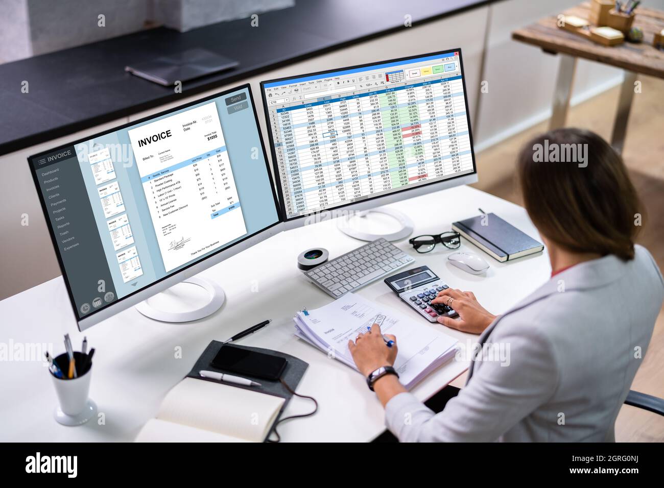 Online Electronic Invoice And Finance Audit. Medical Bill Accounting ...