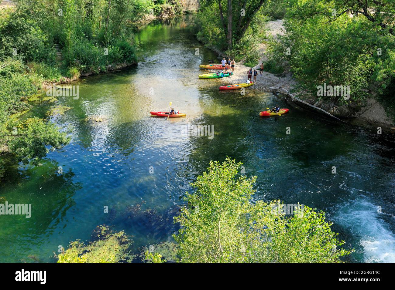 France, Var, between Lorgues and Le Thoronet, view from the Pont d ...
