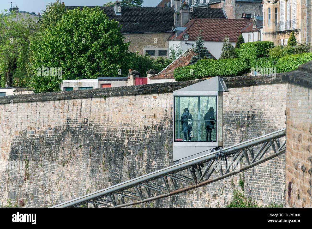 Medieval transportation hi-res stock photography and images - Alamy