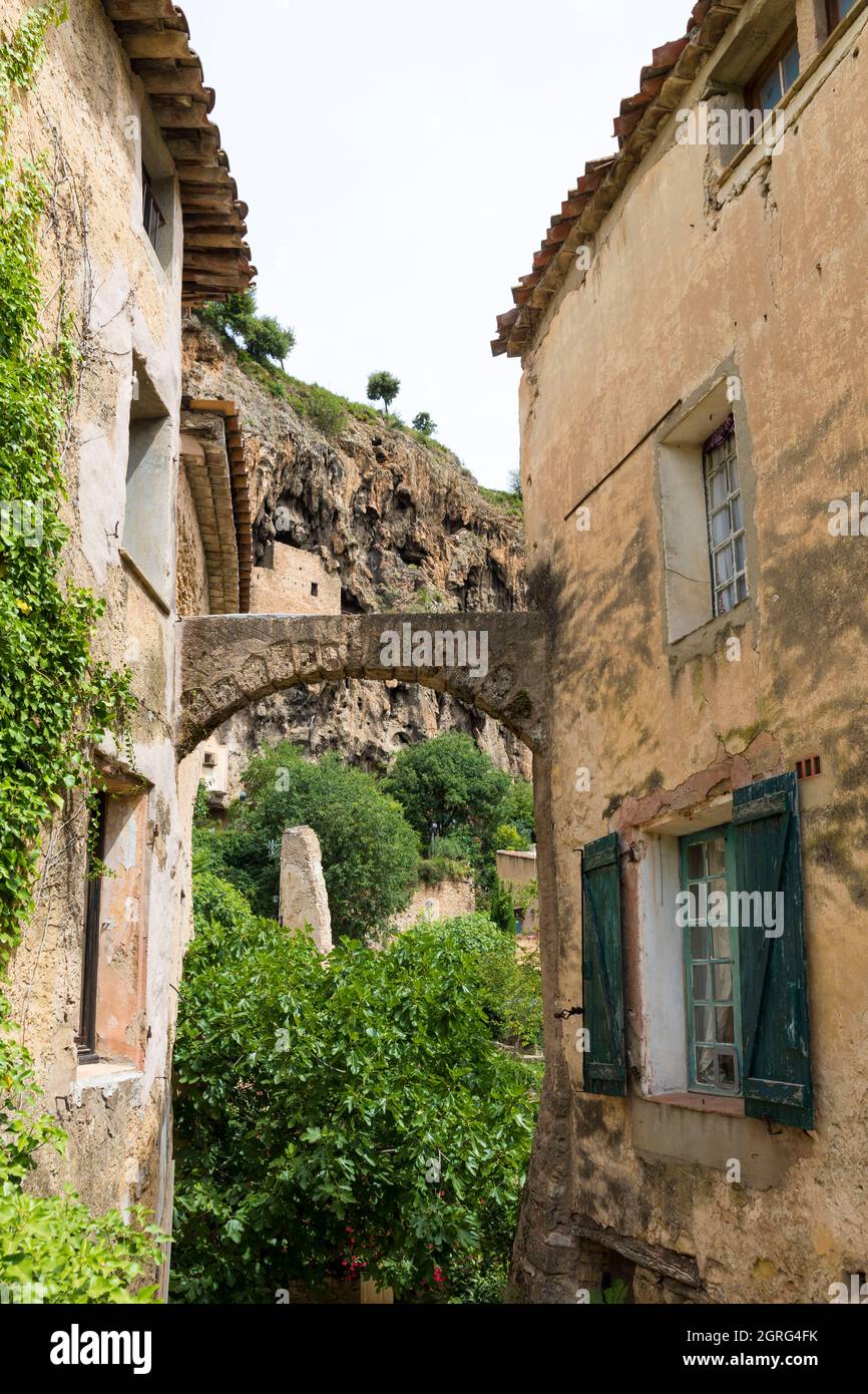 France, Var, Green Provence, Cotignac, troglodyte habitat in the tuff ...