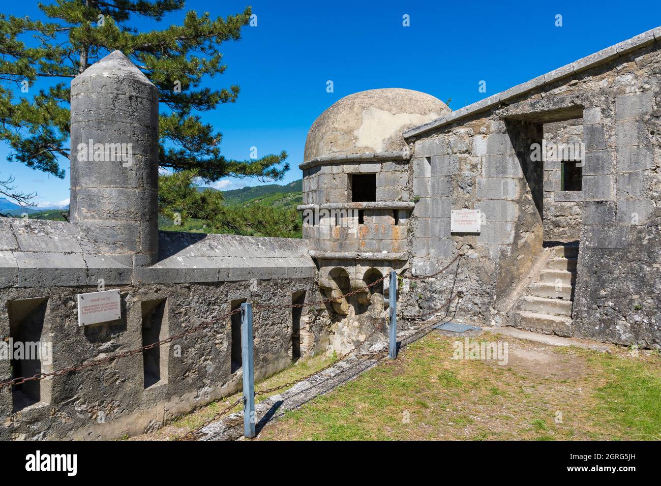 France, Alpes de Haute Provence, Sisteron, citadel, watchtower Stock ...