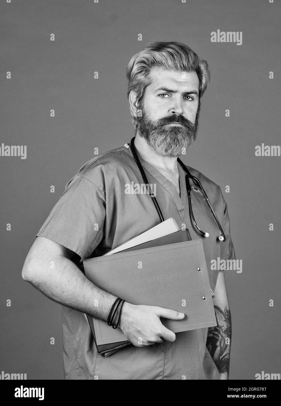 Nurse writing prescription Black and White Stock Photos & Images - Alamy