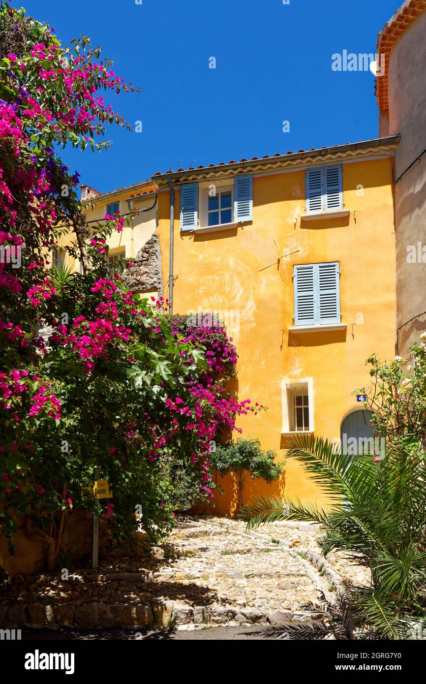 France, Var, Hyeres, Old city Stock Photo - Alamy