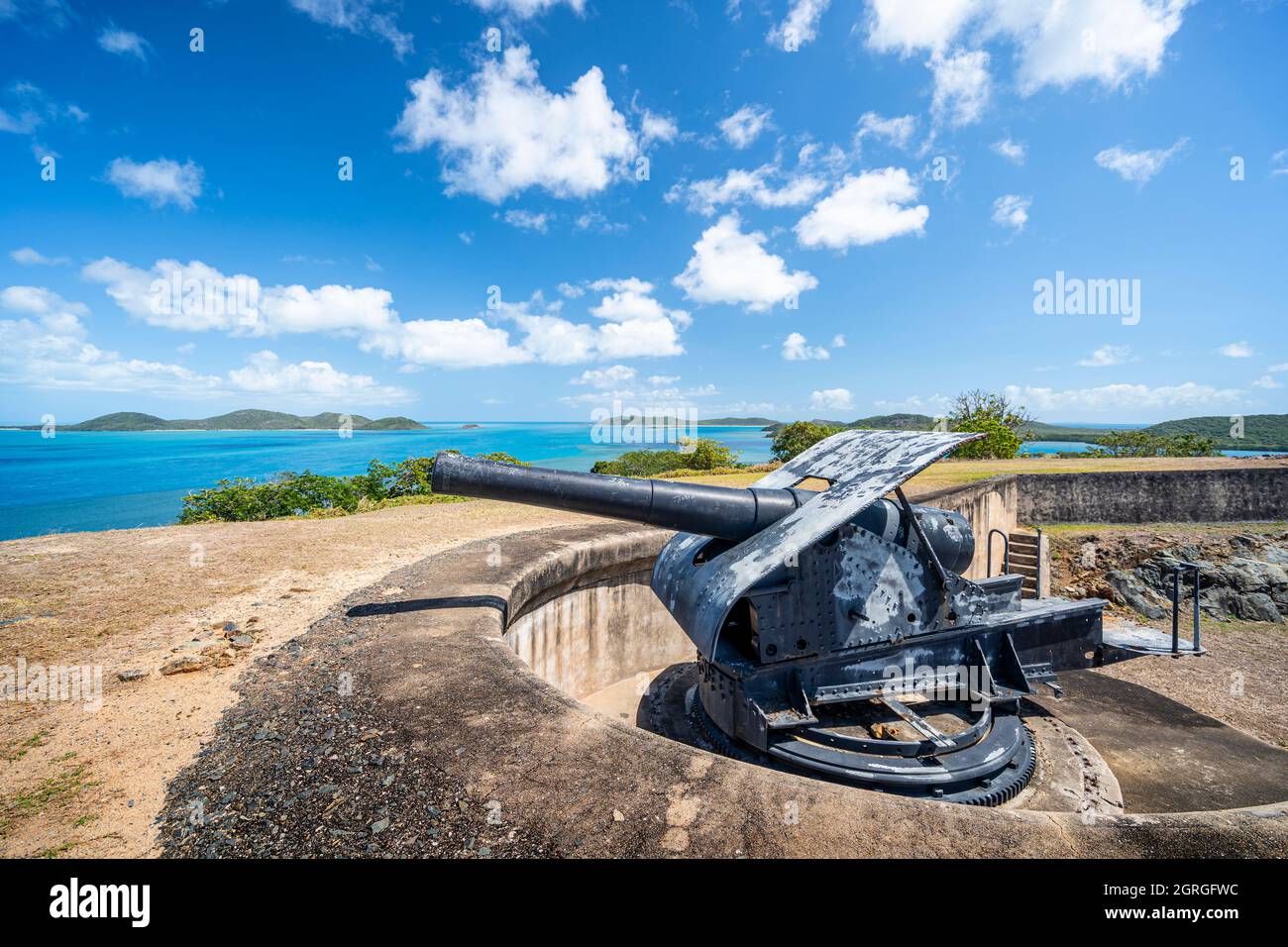 înch gun in gun emplacement, Green Hill Fort Museum, Thursday Island ...