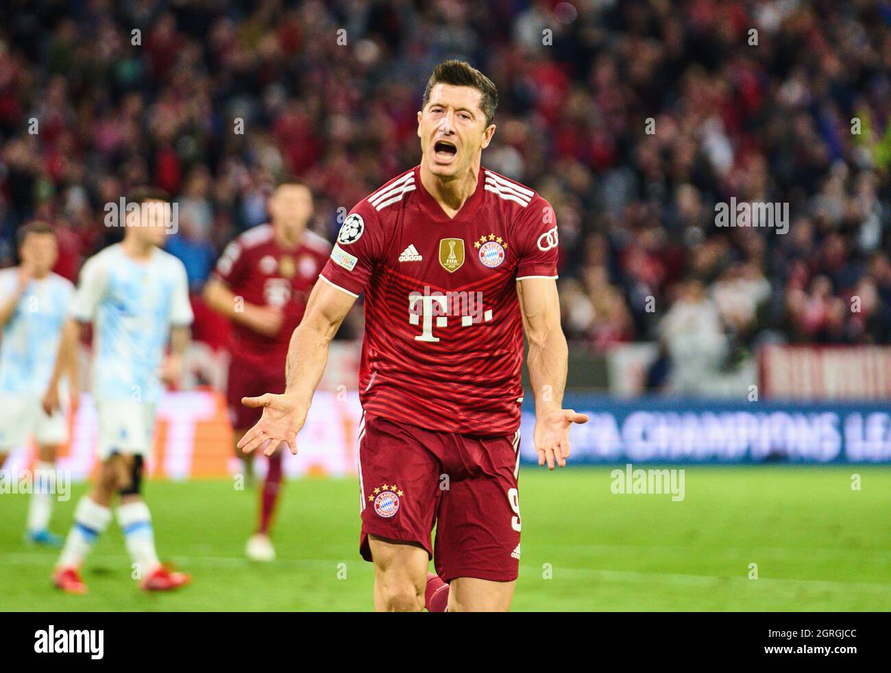 Robert Lewandowski Goal Celebration
