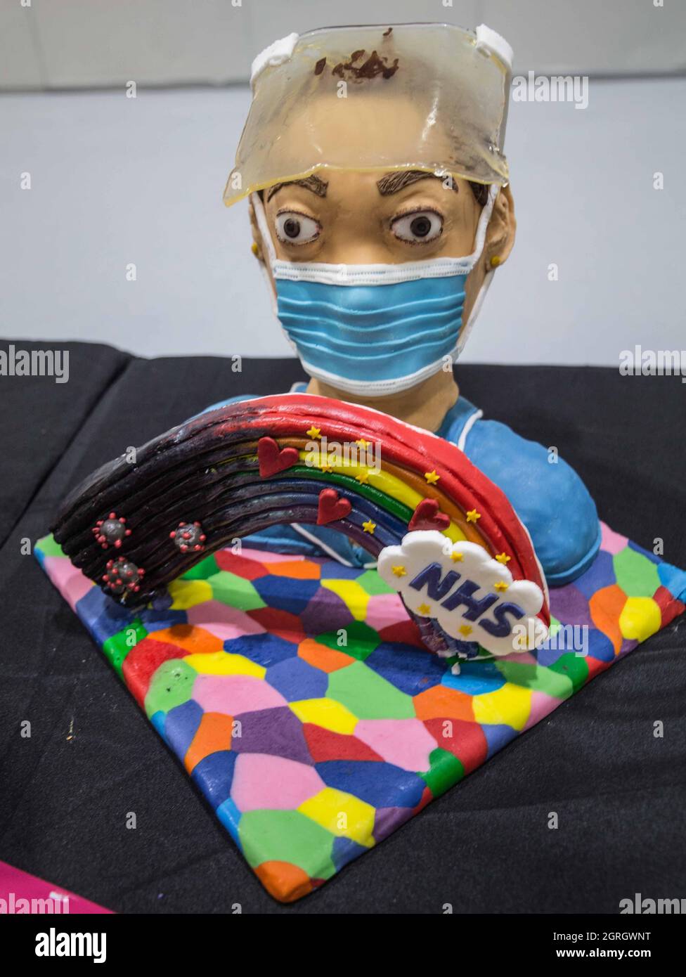 Tribute to nhs in cakes hi-res stock photography and images - Alamy