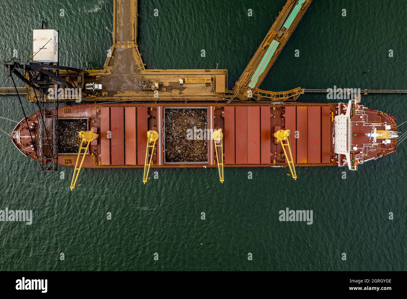 Aerial view of a cargo ship loaded with scrap metal Stock Photo - Alamy