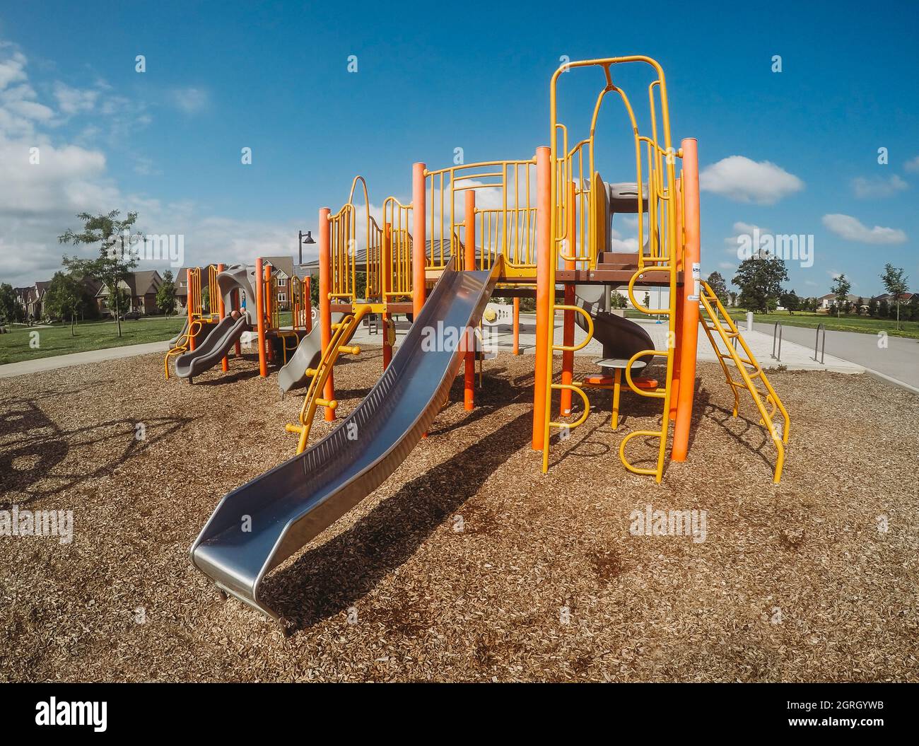 Empty playground structure hi-res stock photography and images - Alamy