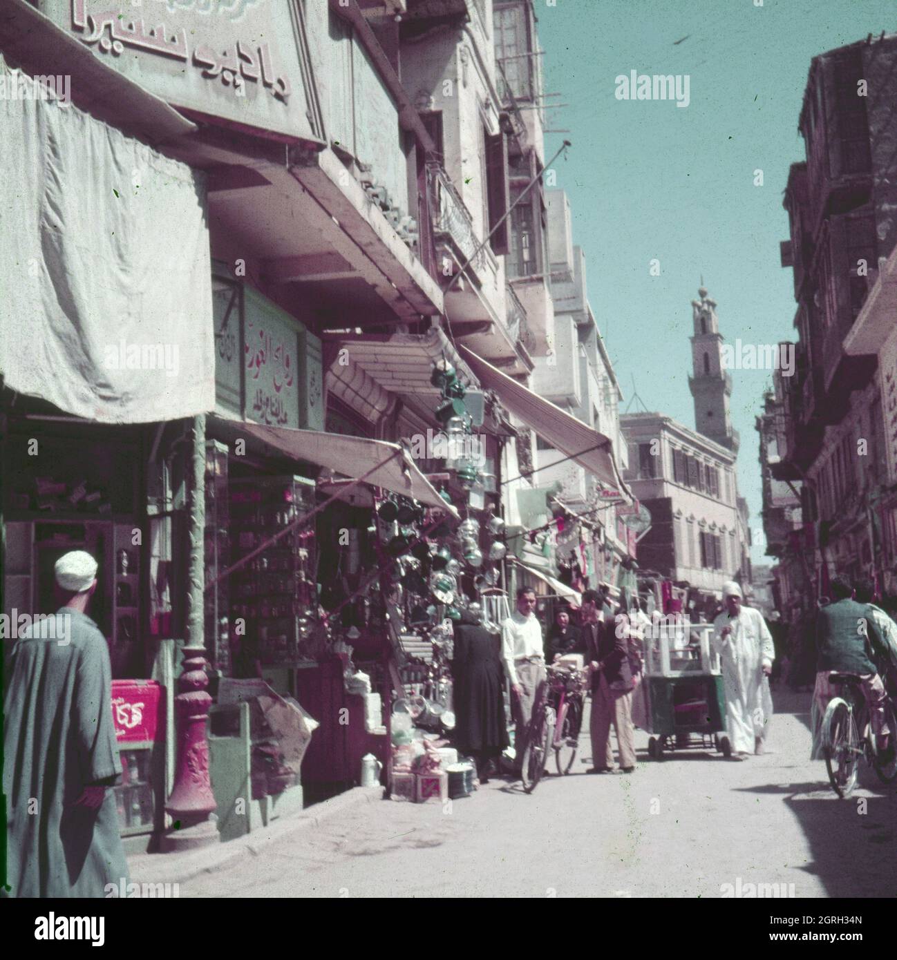 Kairo strasse hi-res stock photography and images - Alamy