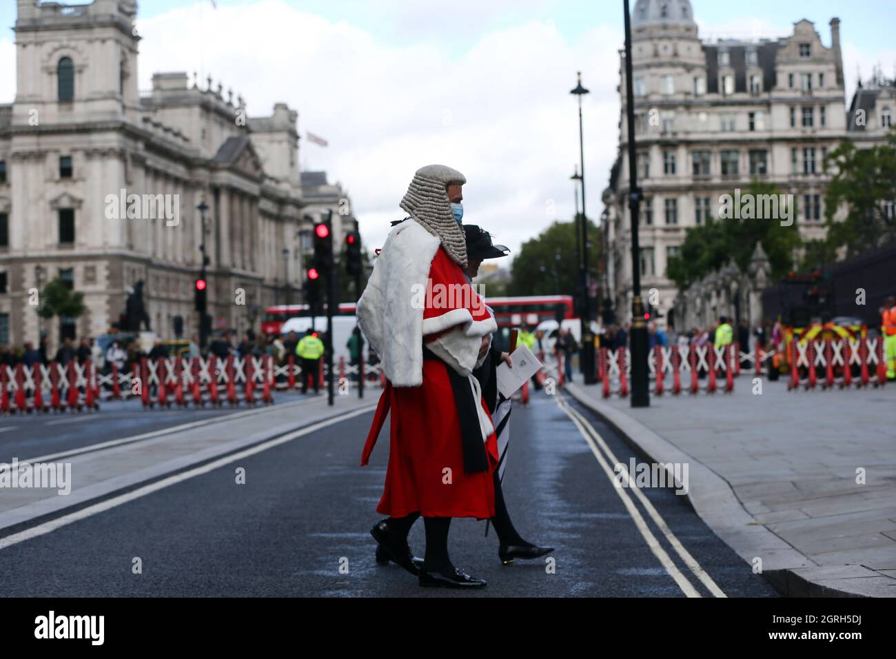 London, England, UK. 1st Oct, 2021. Judges arrive in Houses of ...