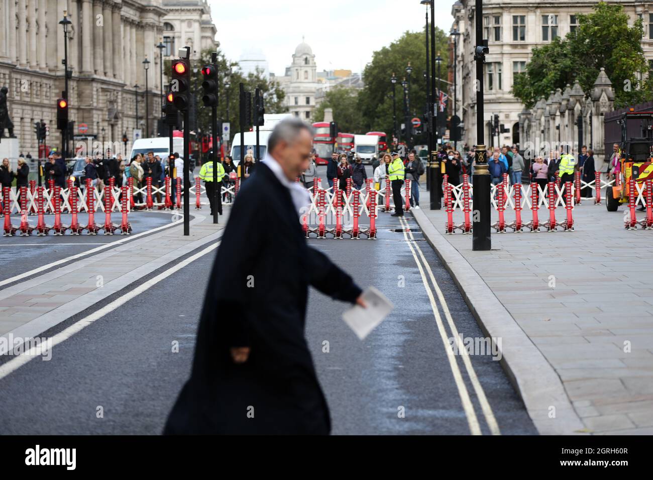 London, England, UK. 1st Oct, 2021. Judges arrive in Houses of ...