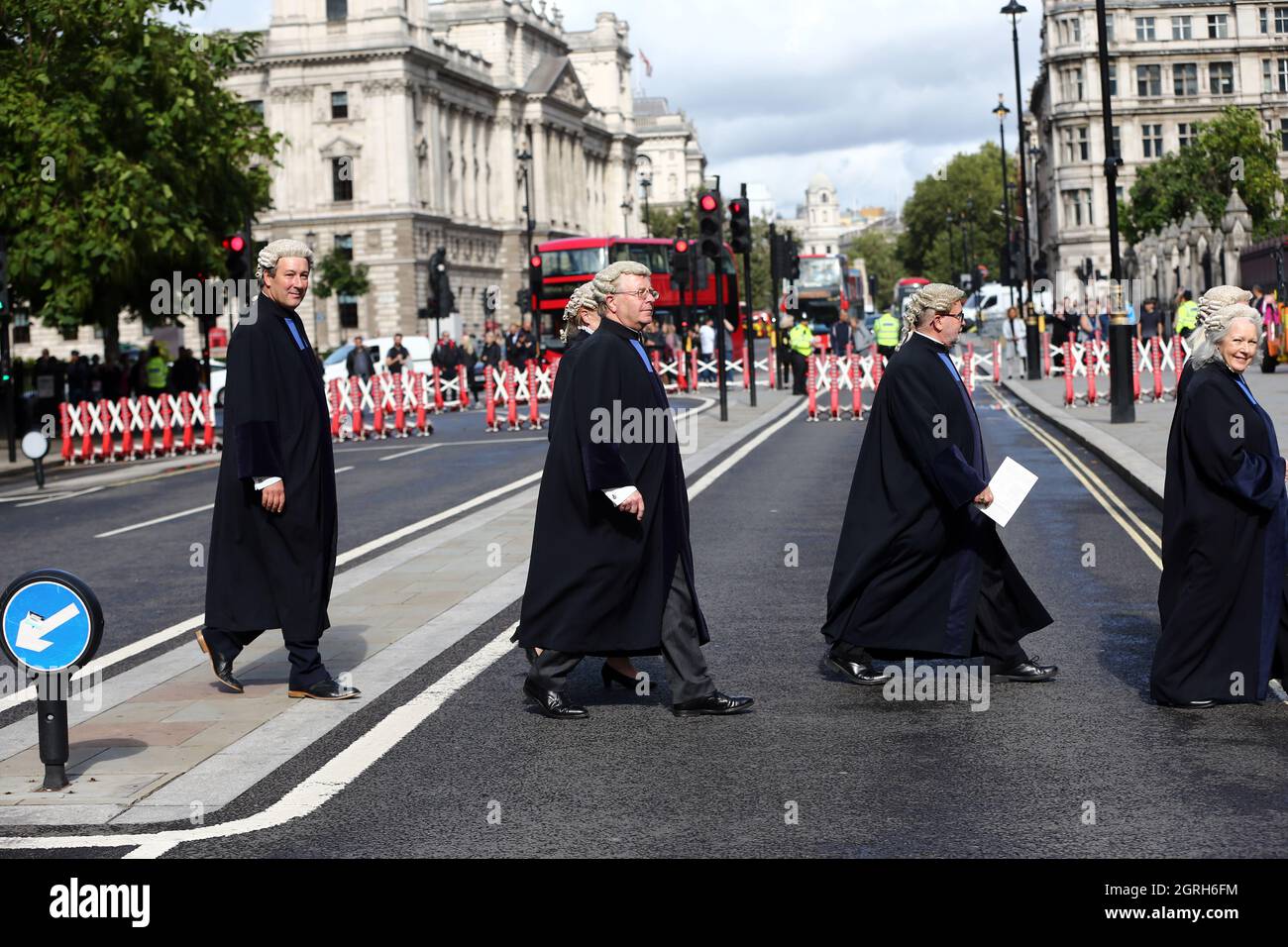 London, England, UK. 1st Oct, 2021. Judges arrive in Houses of ...