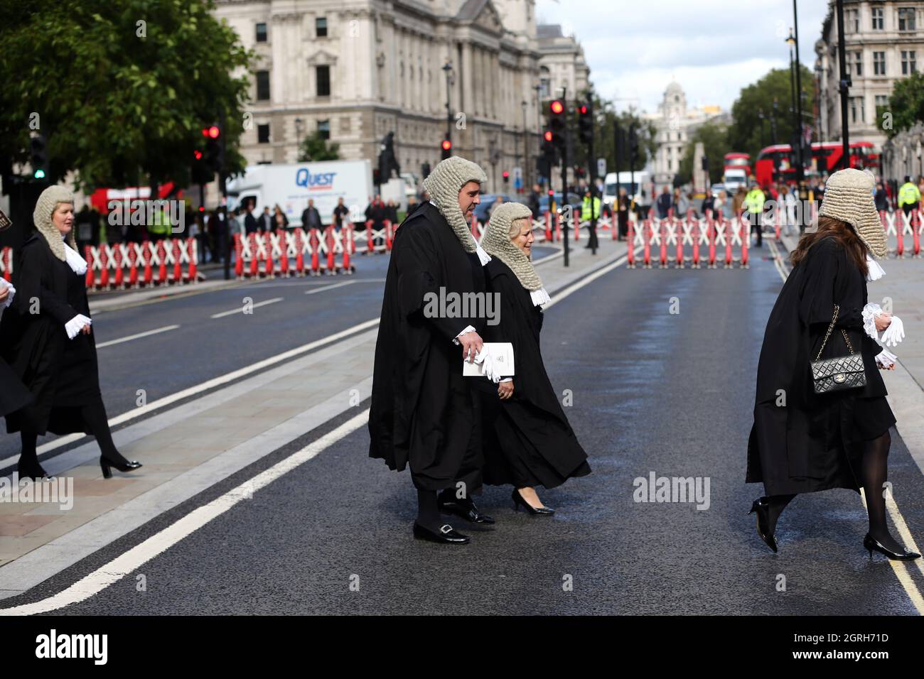 London, England, UK. 1st Oct, 2021. Judges arrive in Houses of ...