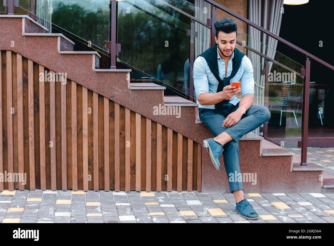 Qatar male model hi-res stock photography and images - Alamy