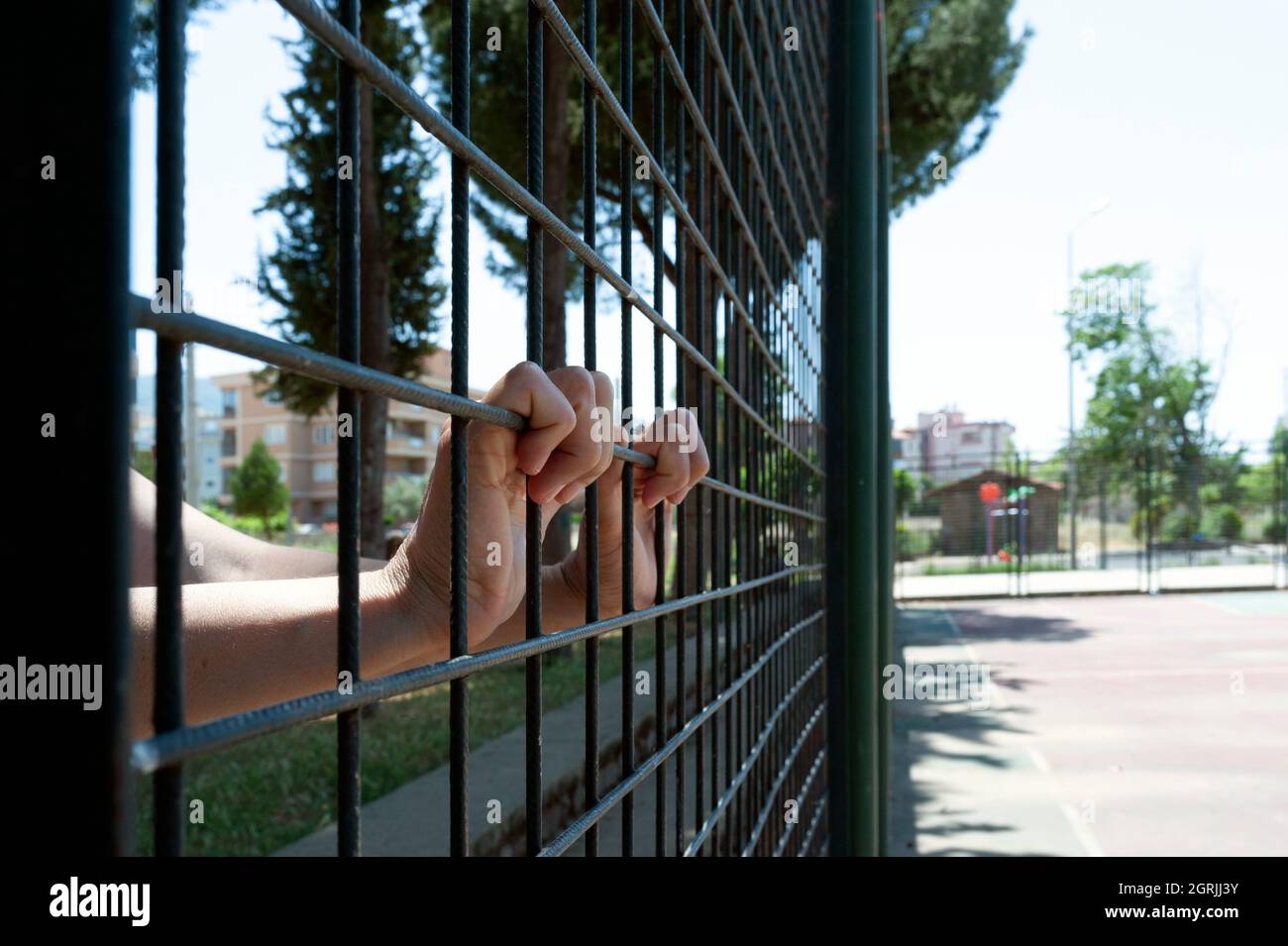 Females hands bars hi-res stock photography and images - Alamy