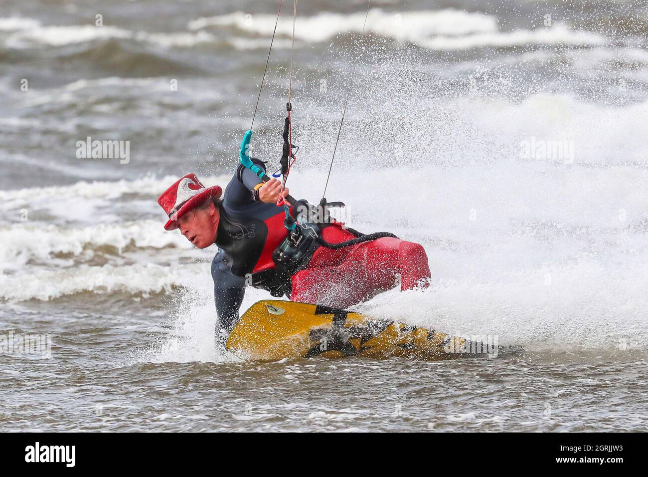 Troon, UK. 1st Oct, 2021. Blustery westerly winds, high tides and a ...
