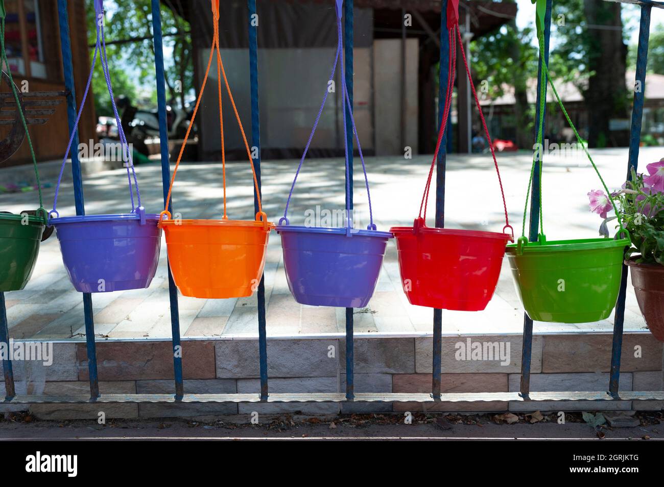 Plastic bucket buckets hi-res stock photography and images - Alamy