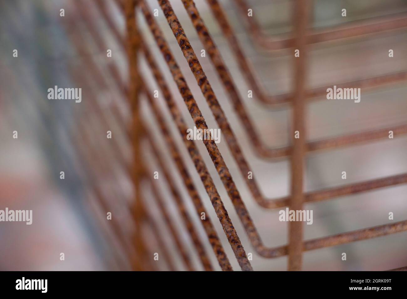 Cage structure hi-res stock photography and images - Alamy