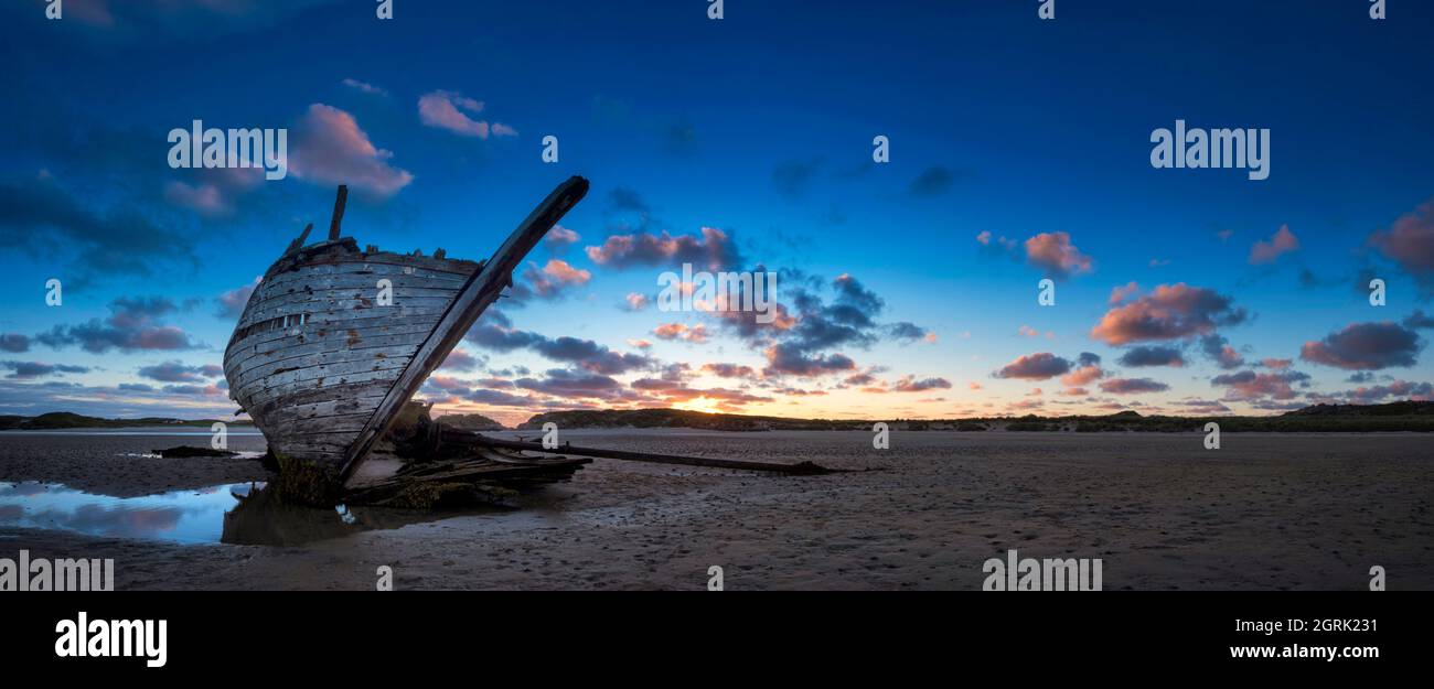 Sunset at Magheraclougher beach Bunbeg, Bun Beag, Cara na Mara (friend ...