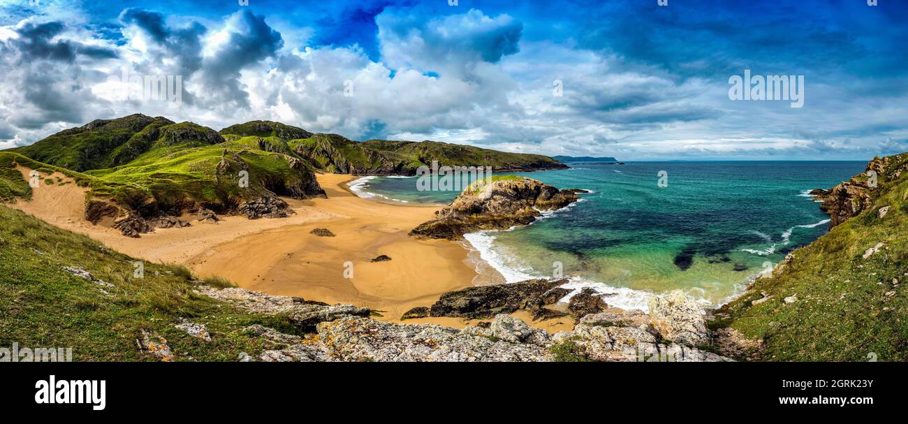 The Murder Hole at Boyeeghter Bay , Melmore Head, Rosguill, County ...