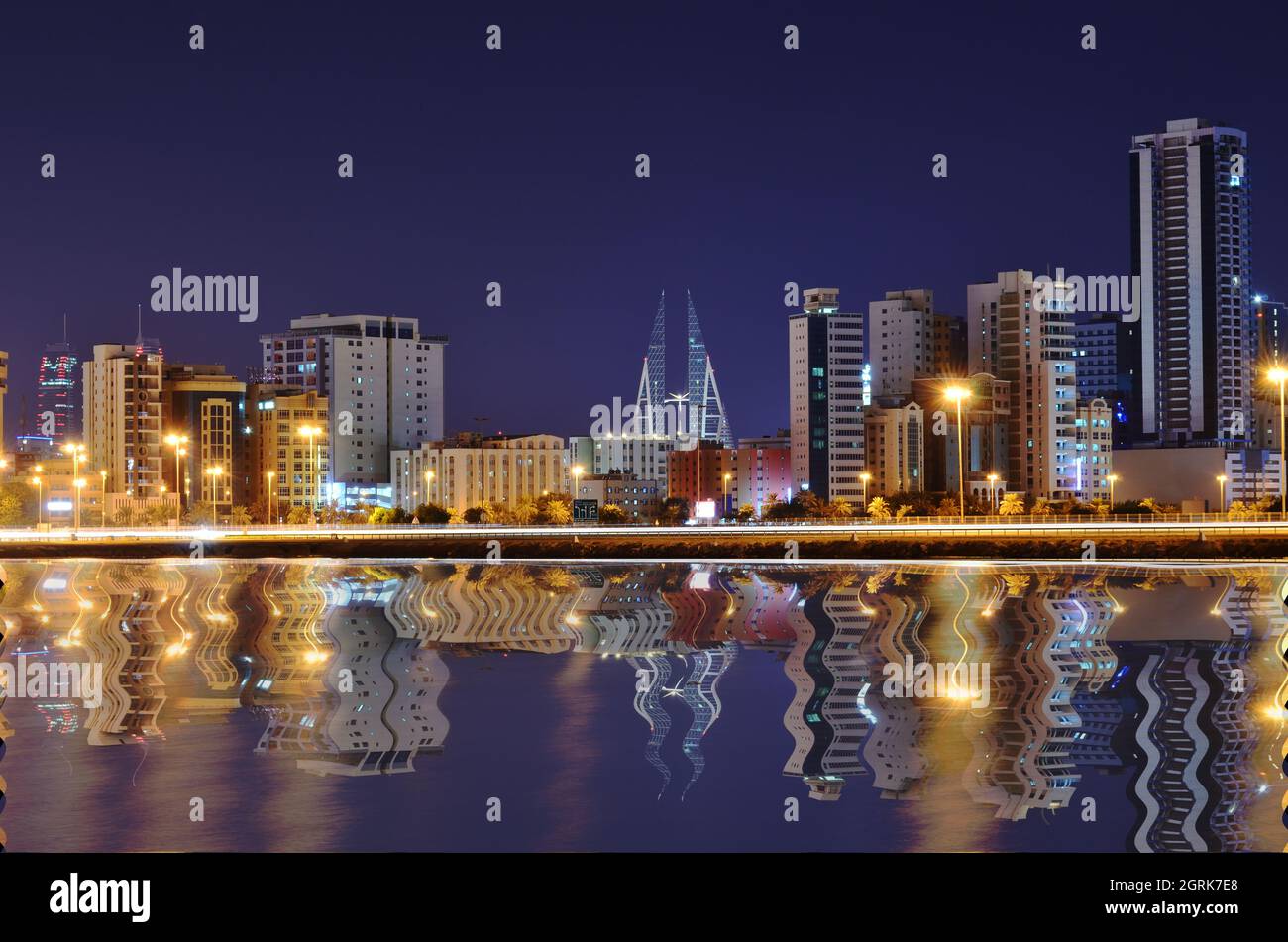Bahrain manama downtown skyline hi-res stock photography and images - Alamy