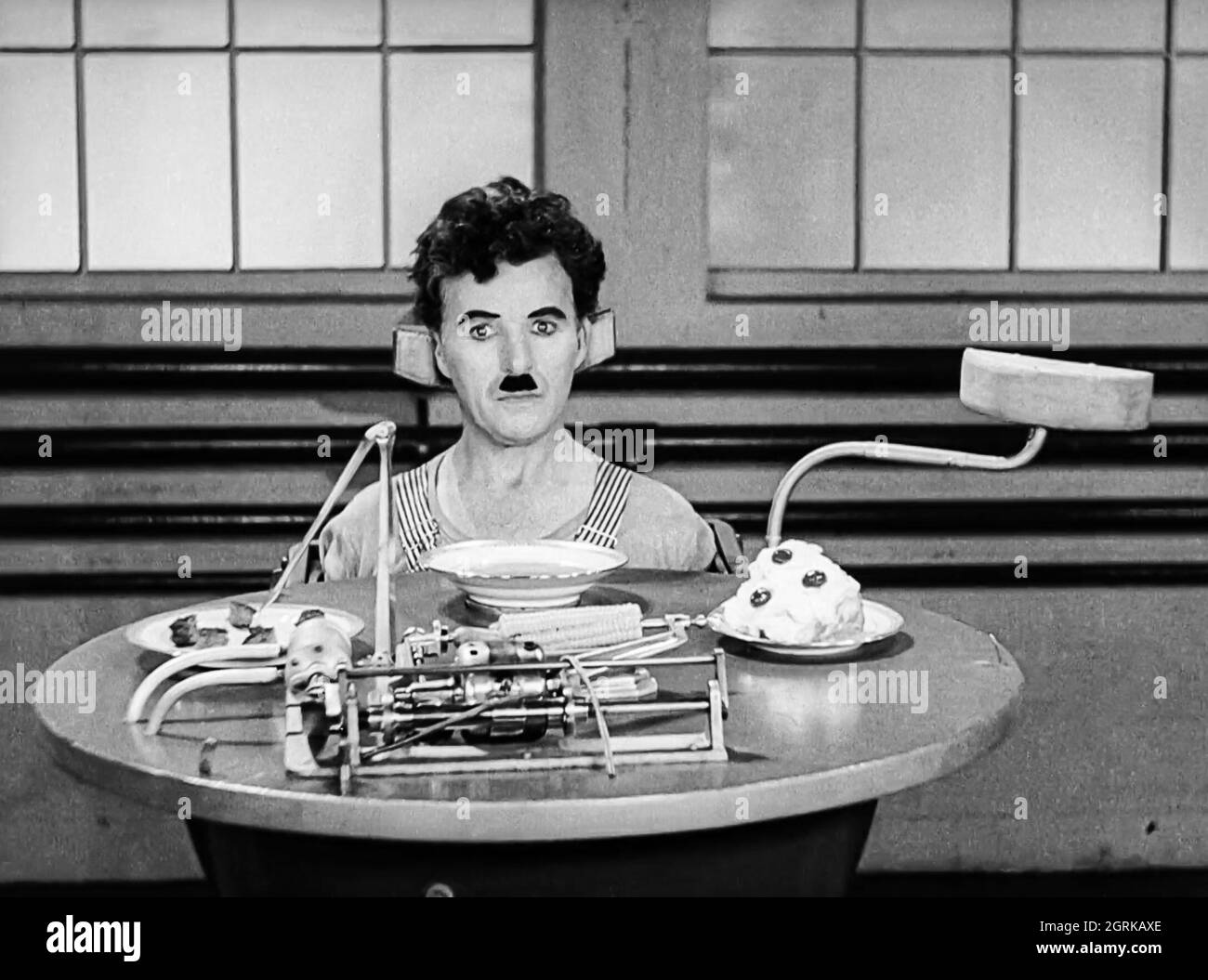 USA. Charles Chaplin in a scene from the (C)United Artists film: Modern ...