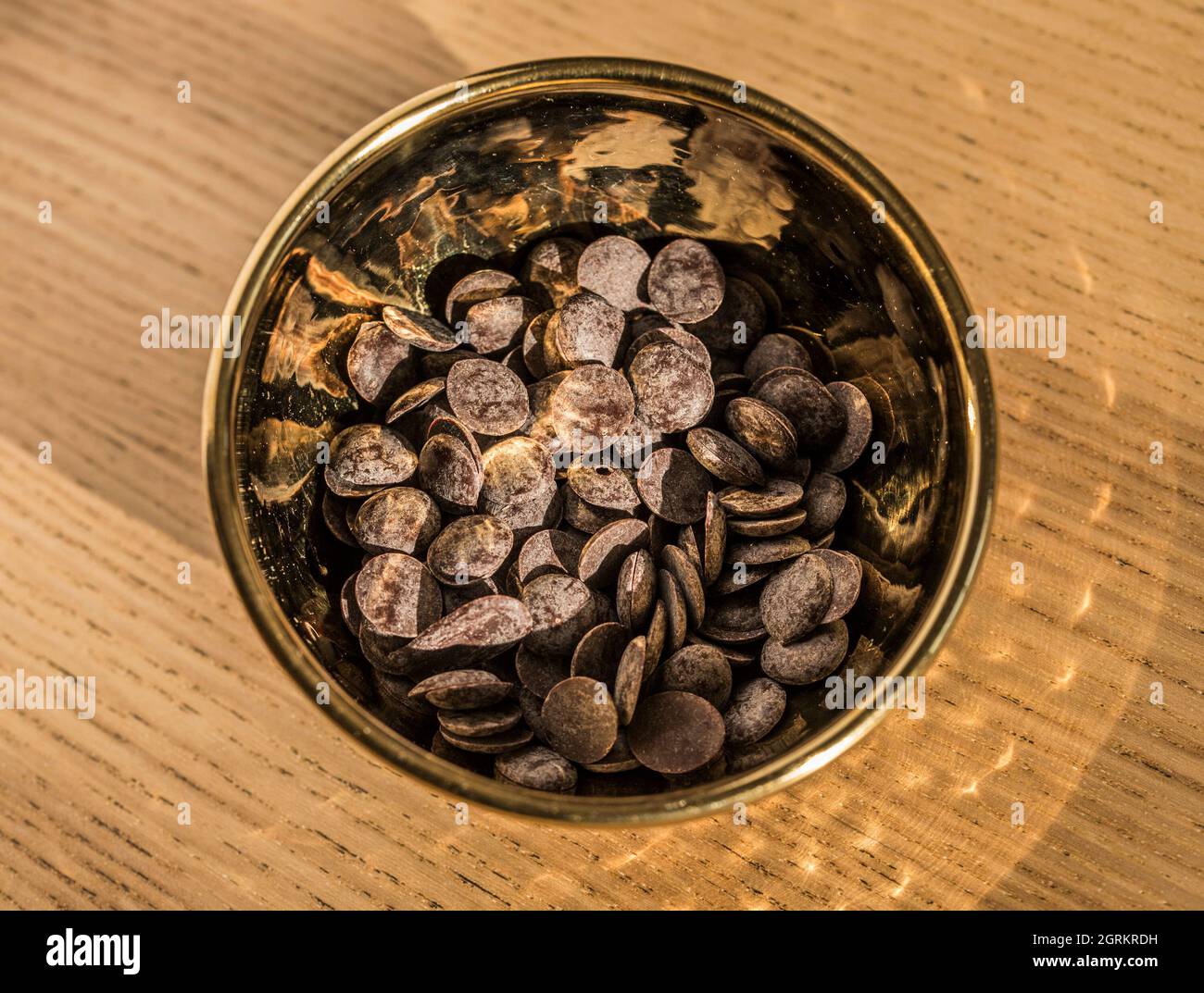 Raw chocolate seeds Stock Photo - Alamy