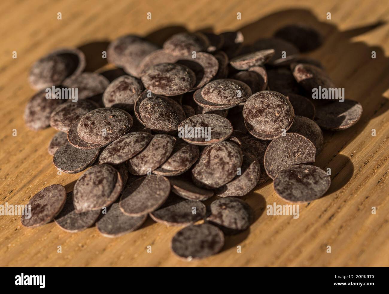 Raw chocolate seeds Stock Photo - Alamy