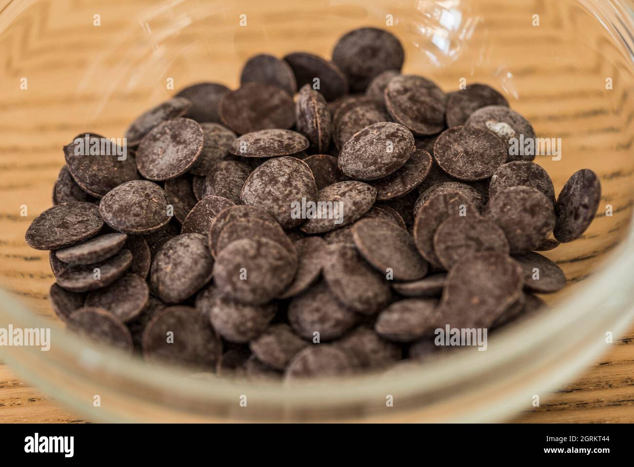 Raw chocolate seeds Stock Photo - Alamy