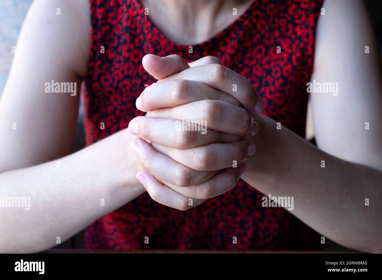 Joining hands, crossing fingers, thinking, woman hand, handshake Stock ...