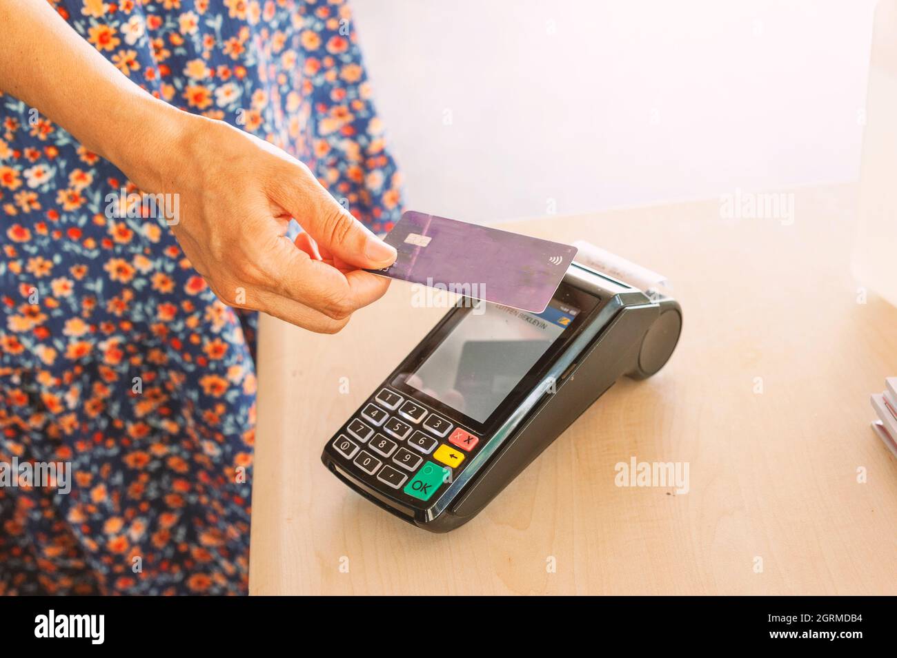 Contactless payment, credit card, shopping, paying, pay with credit ...