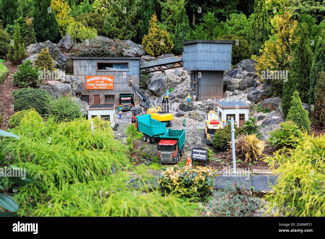 Moordust and Chippings stone quarry at Babbacombe Model Village ...
