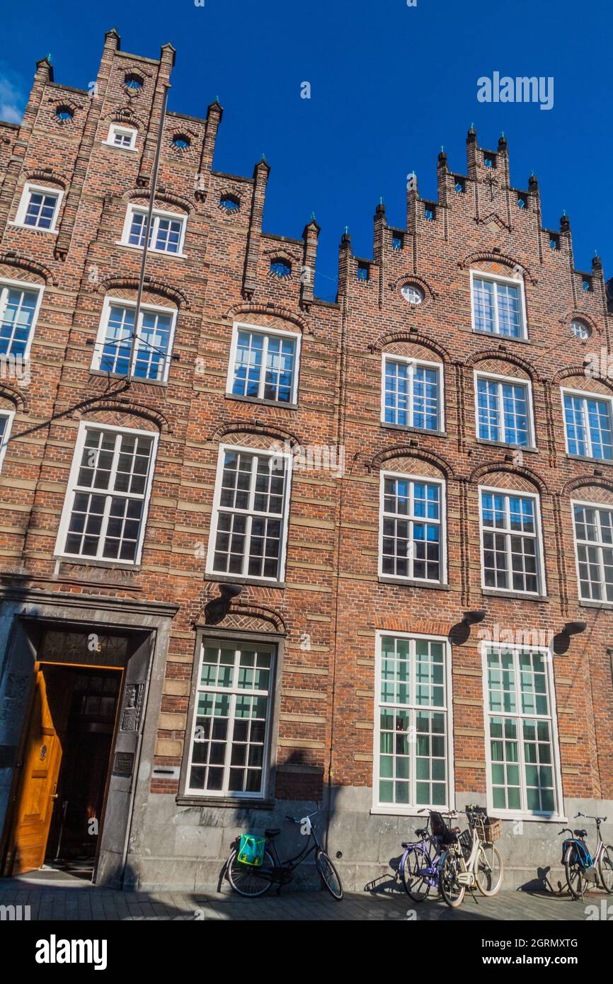 Old brick buildings in Den Bosch, Netherlands Stock Photo - Alamy
