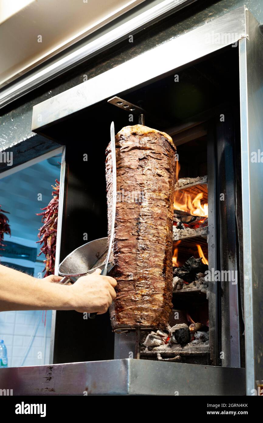 Turkish meat doner kebab Stock Photo - Alamy