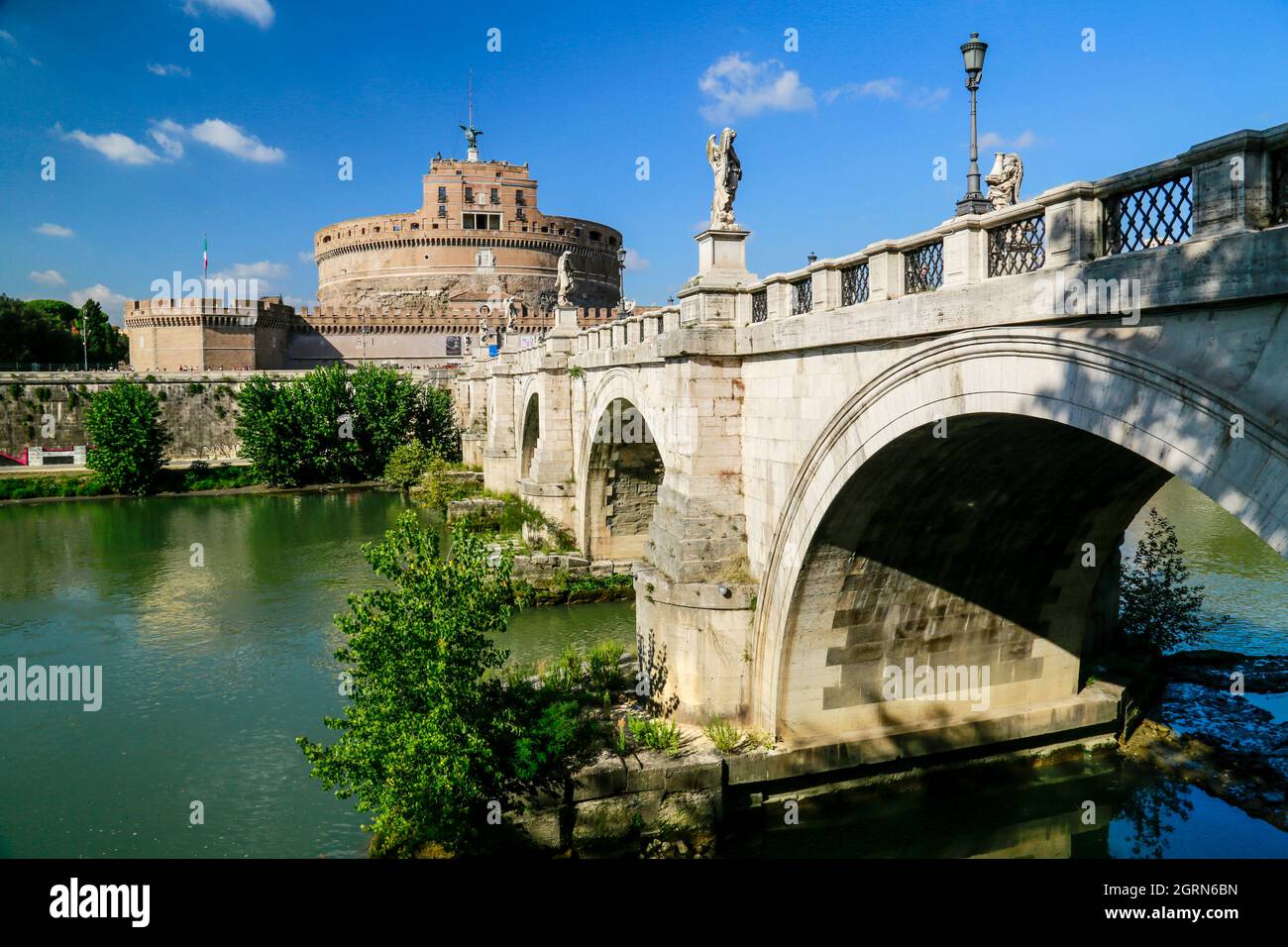 The Angels Of The Castel Sant Angelo Stock Photo - Alamy
