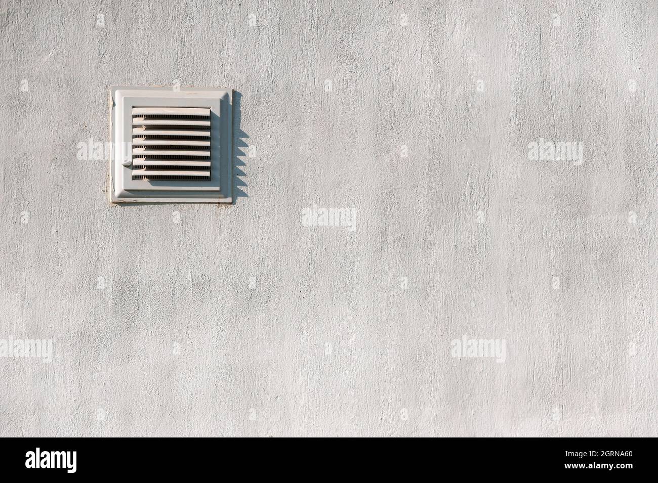 Ventilation window in the wall, fan hole Stock Photo - Alamy