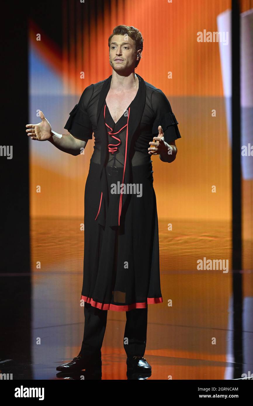 Berlin, Germany. 01st Oct, 2021. Actor and presenter Daniel Donskoy ...