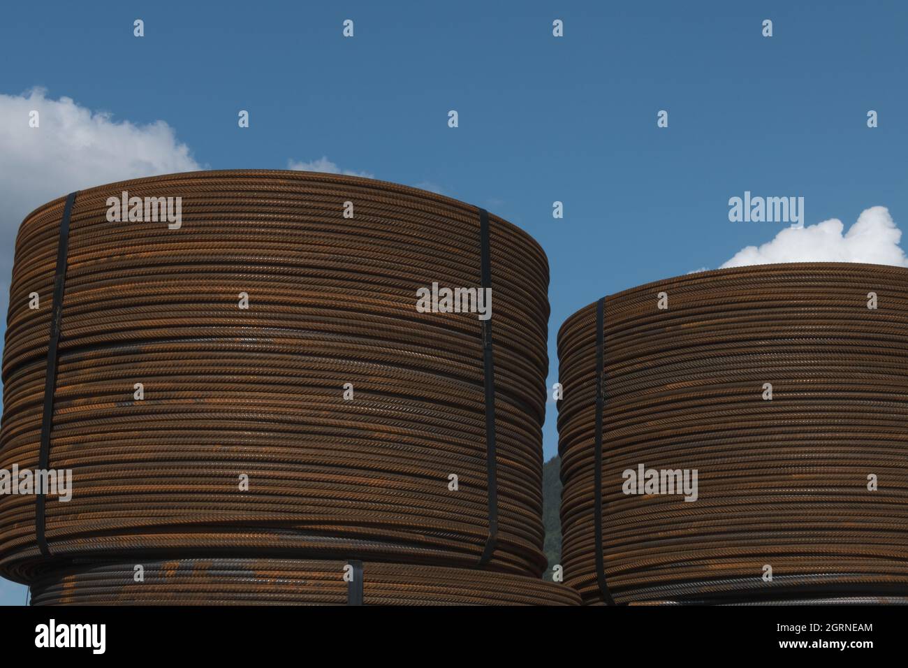 Stacks of rolled steel hi-res stock photography and images - Alamy