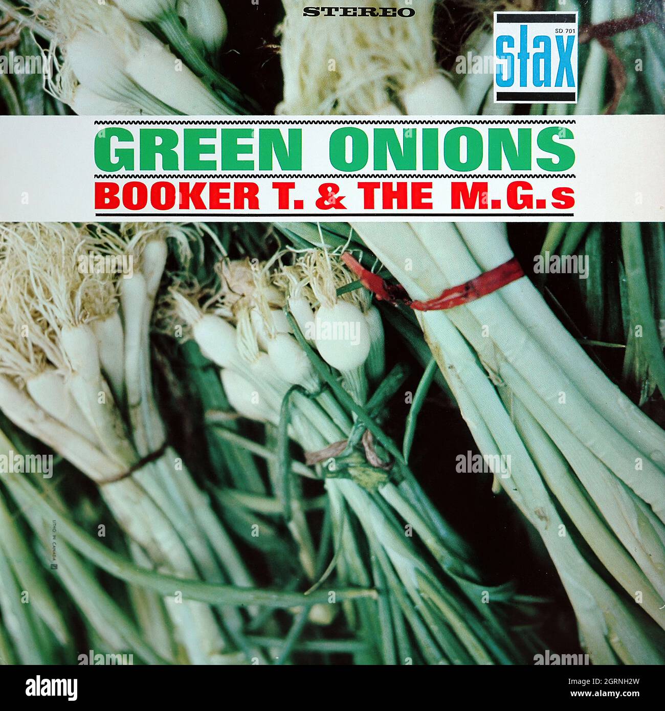 Booker T & the M.G.s - Green Onions 1962 - Vintage Vinyl 33 rpm record Stock Photo - Alamy