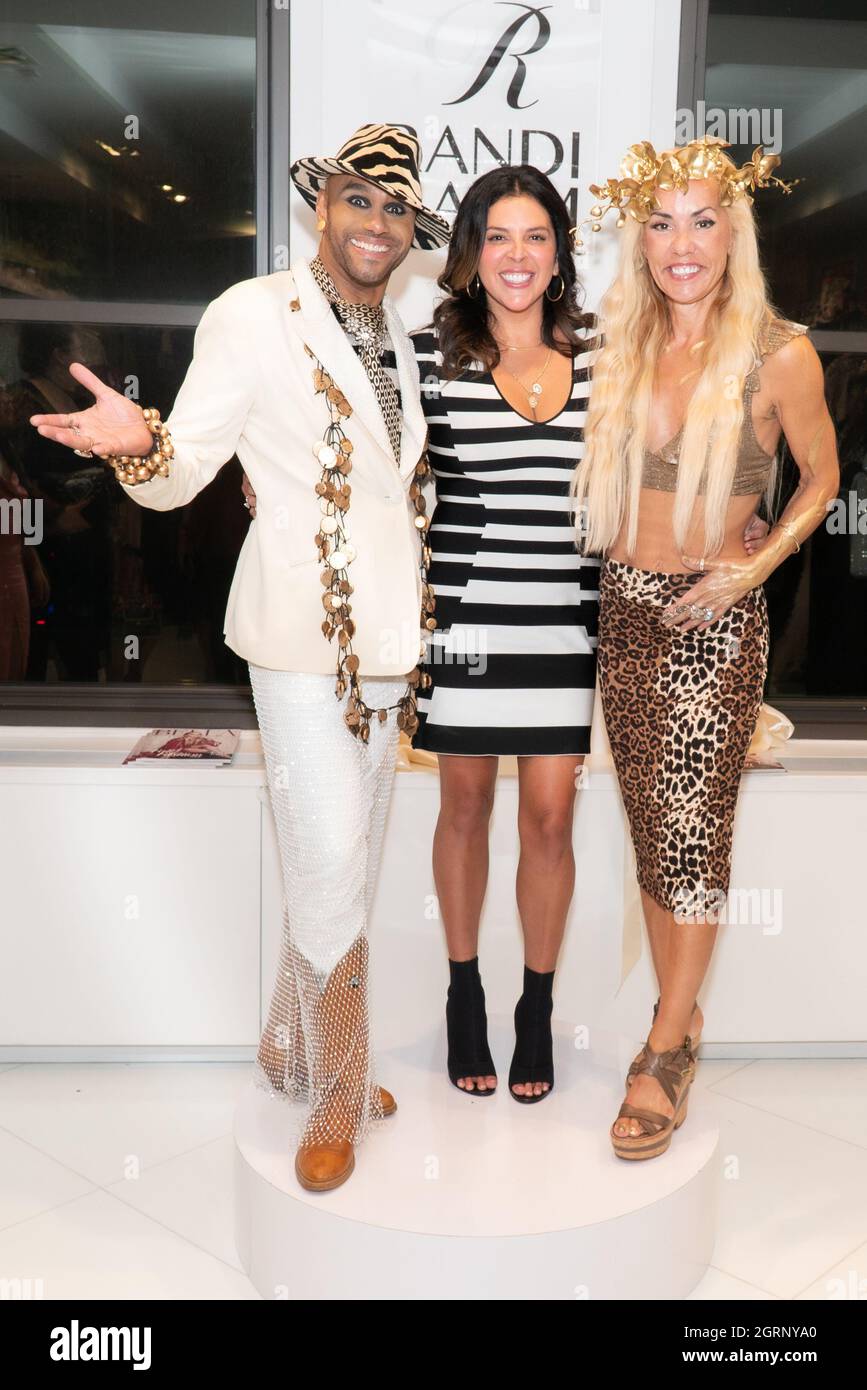 Aaron Paul, Jillian Edwards Coburn and Luciana Pampalone attend the ...