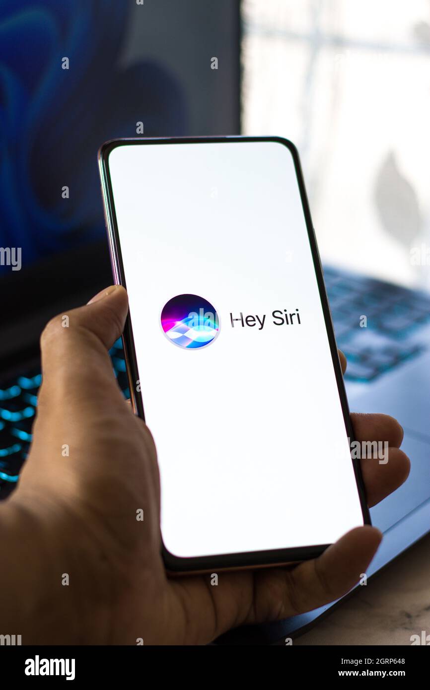 Siri logo iphone hi-res stock photography and images - Alamy