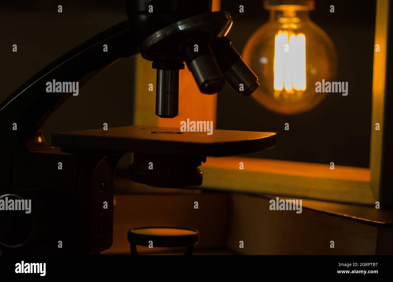 Microscope maker hi-res stock photography and images - Alamy