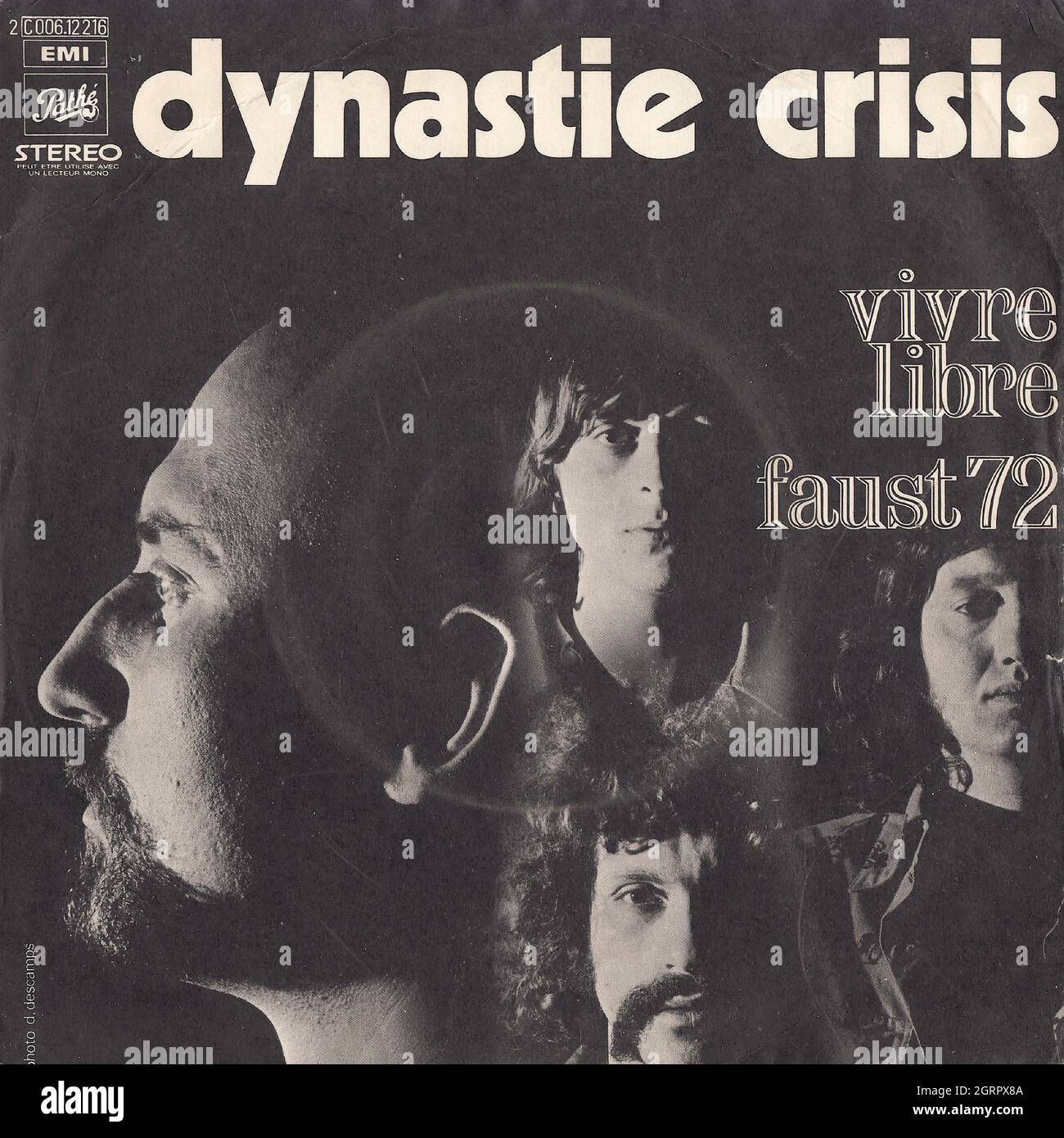 Dynastie Crisis - Faust 72 - Vivre libre 45rpm - Vintage Vinyl Record Cover Stock Photo - Alamy