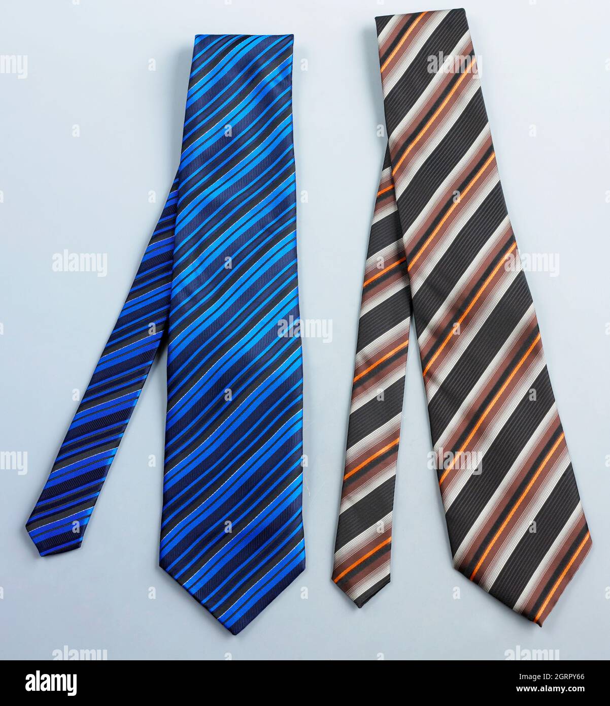 Two neck hi-res stock photography and images - Alamy
