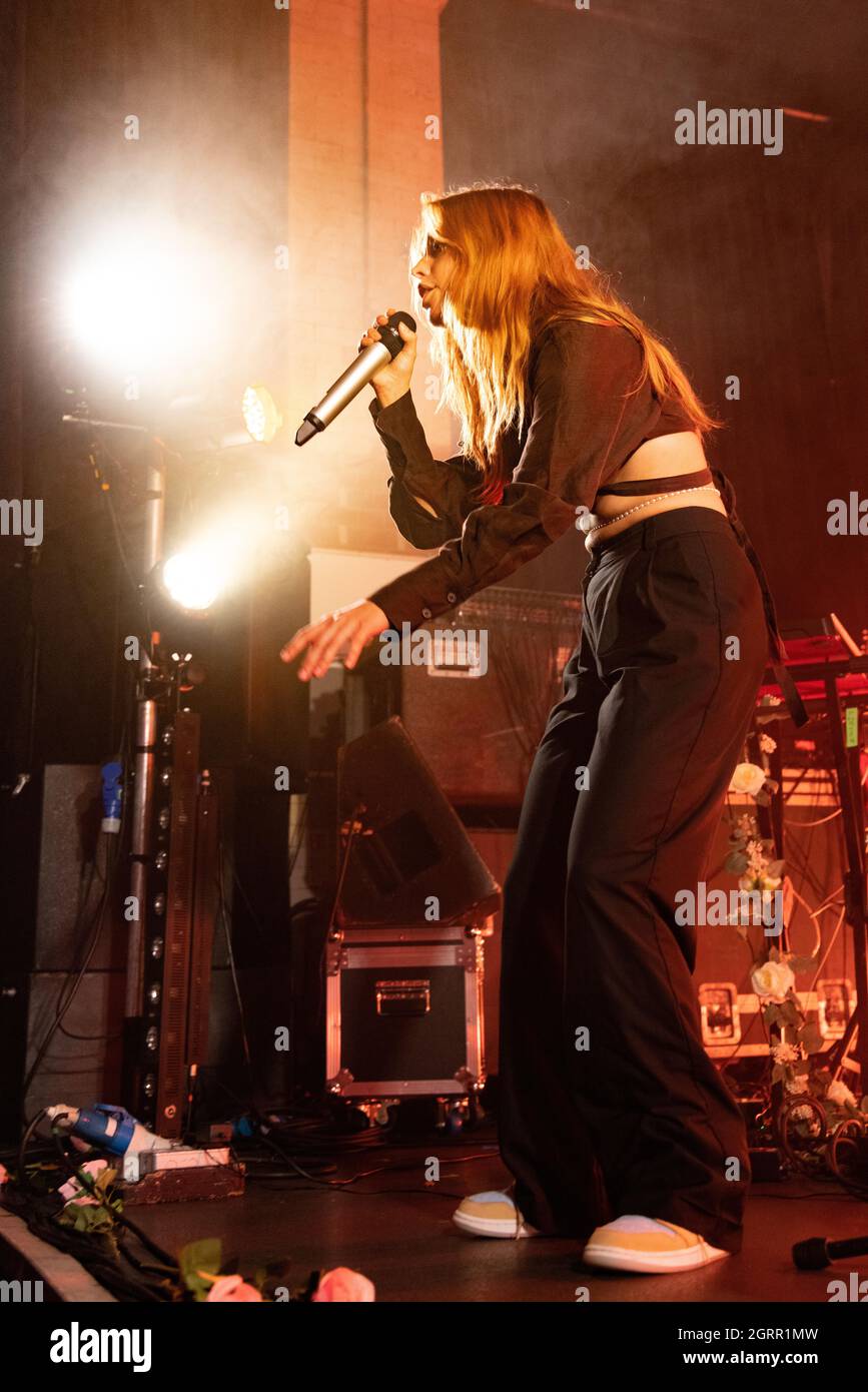 L devine live 2021 hi-res stock photography and images - Alamy